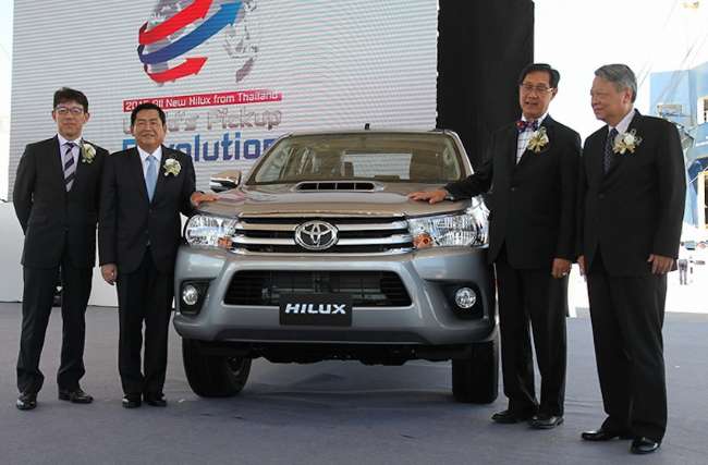 Toyota Exports its 2015 Hilux to 130 Countries