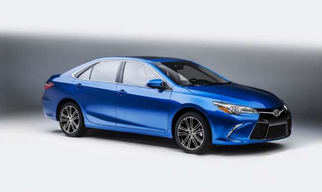 พร้อมขาย 8000 คันเท่านั้นกับ Toyota Camry Limited Edition และ Toyota ...