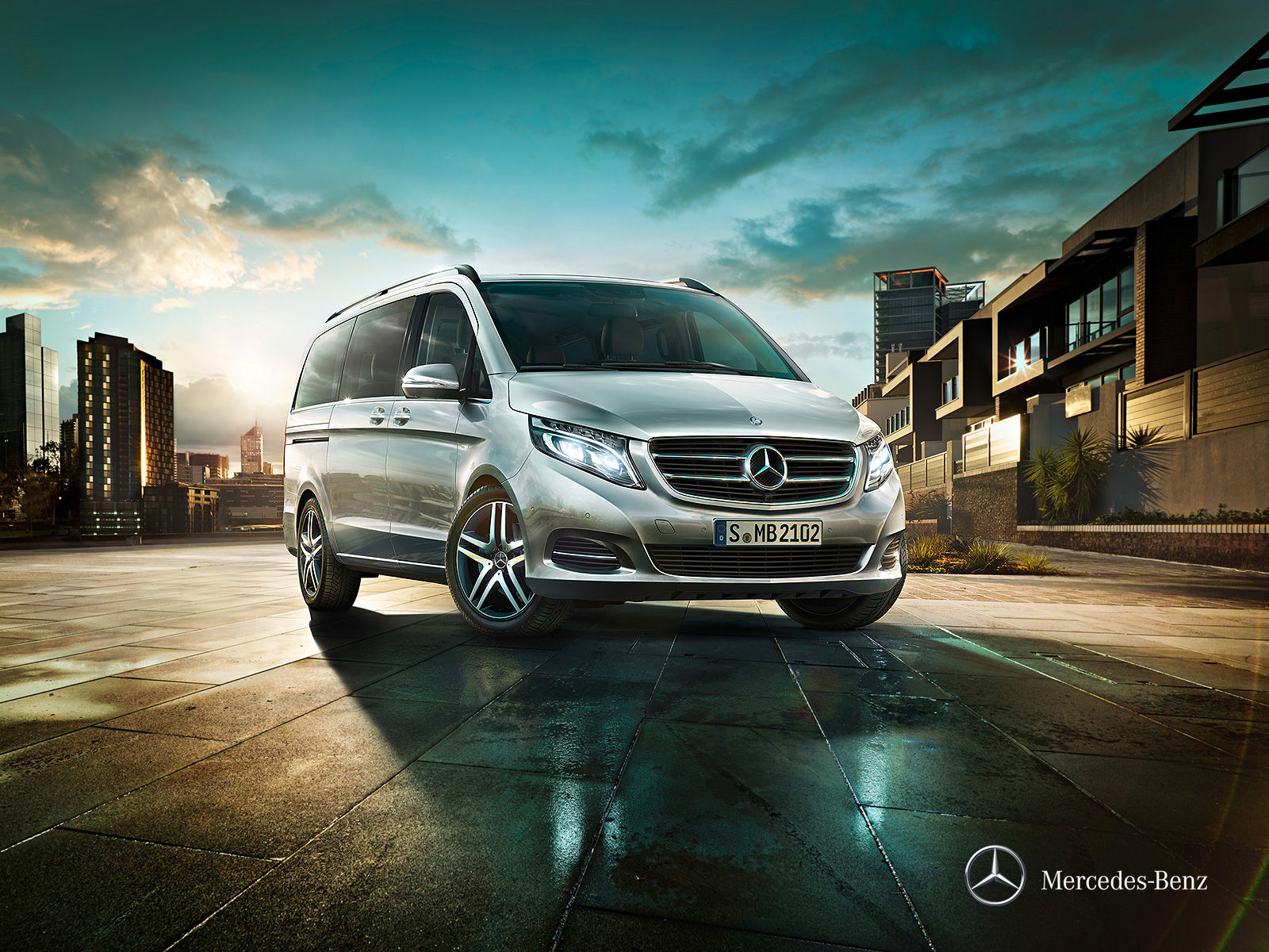 Mercedes Benz V-Class previewed at the showroom