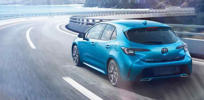 2019 Toyota Corolla hatchback unveiled ahead of the New York Auto Show ...
