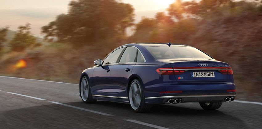 Meet all-new Audi S8; twin-turbo V8 engine pumping out 563 hp