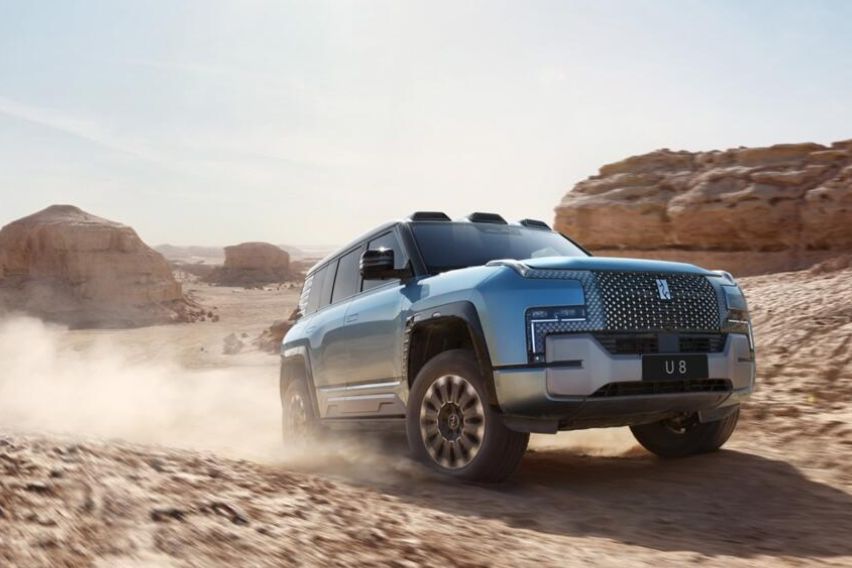 BYD officially debuts Yangwang brand, presents U8 SUV and U9 supercar