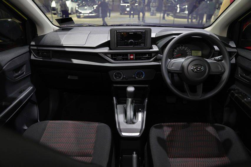 All New Daihatsu Ayla 10l Berani Pakai Transmisi D Cvt Karena Alasan Ini