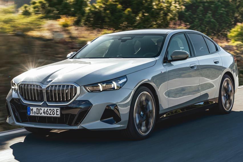 Generasi Baru BMW Seri 5 Mendebut Bersama Versi Listrik