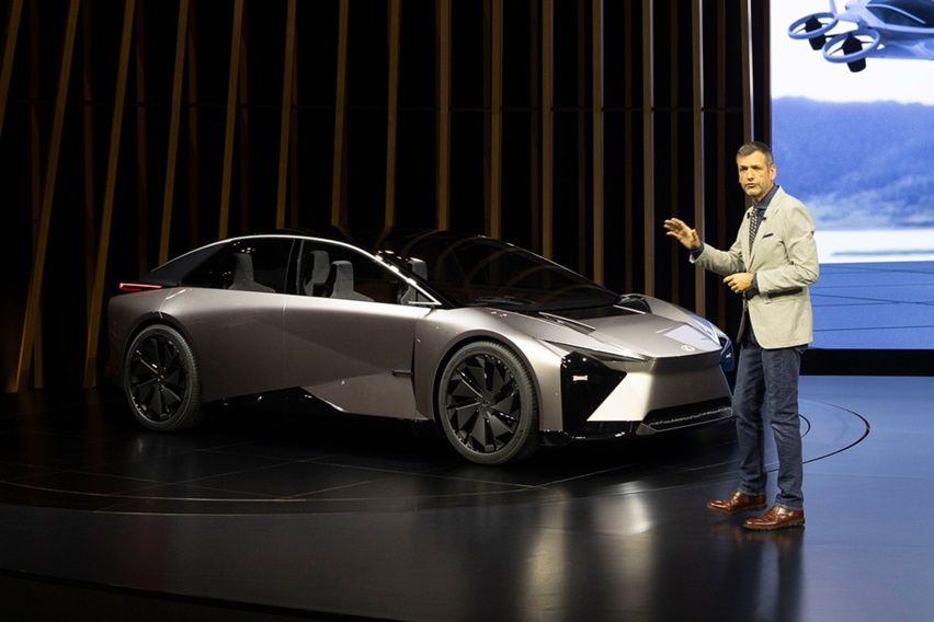 Debut di JMS 2023, Lexus LF-ZC Ditargetkan Meluncur 2026