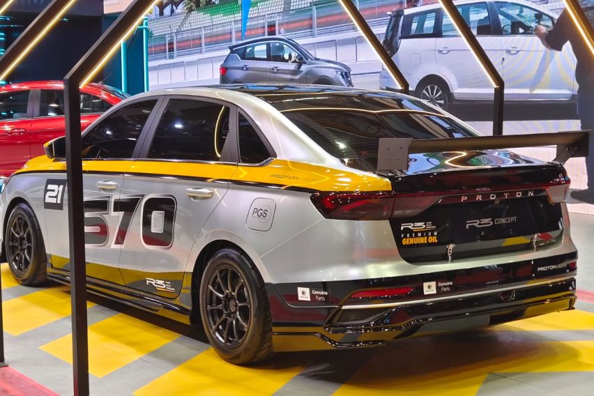 Proton S70 R3 racing car revealed at Malaysia Autoshow 2024
