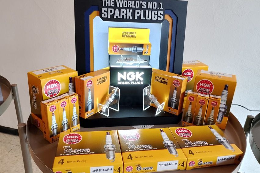 Mau Upgrade Busi Motor? Ini Saran dari NGK
