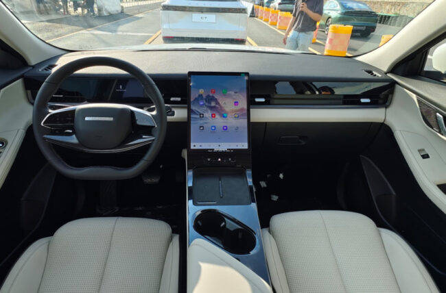 Jaecoo J5: Bold Design and Premium Features in a Compact B-SUV | Global Debut 2024