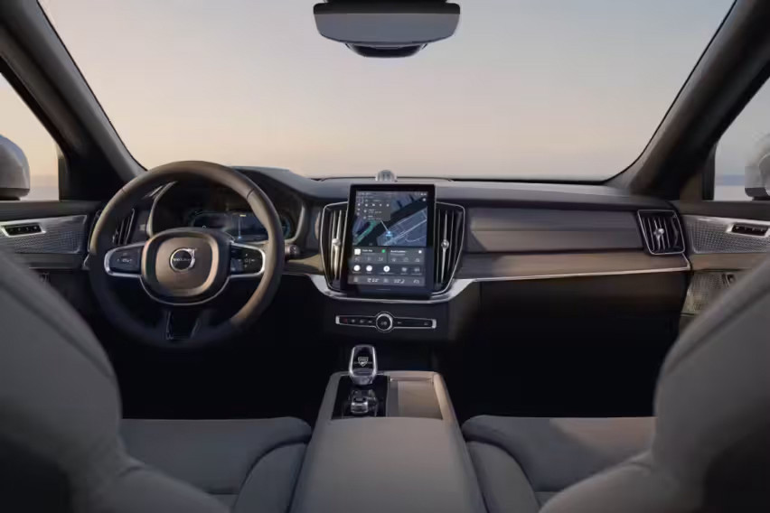 New 7-seater Volvo SUVs - EX90 EV & XC90 facelift - Coming soon!