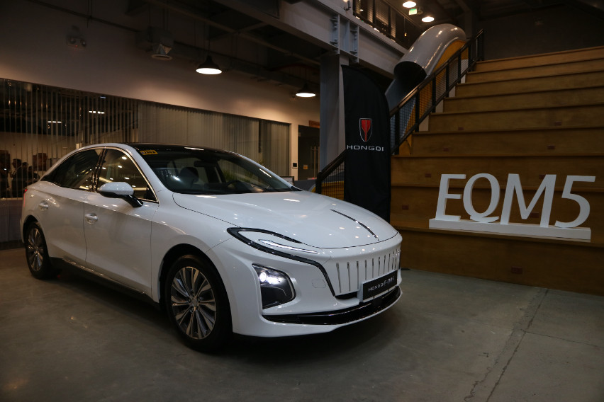 Hongqi PH launches E-HS9, E-QM5
