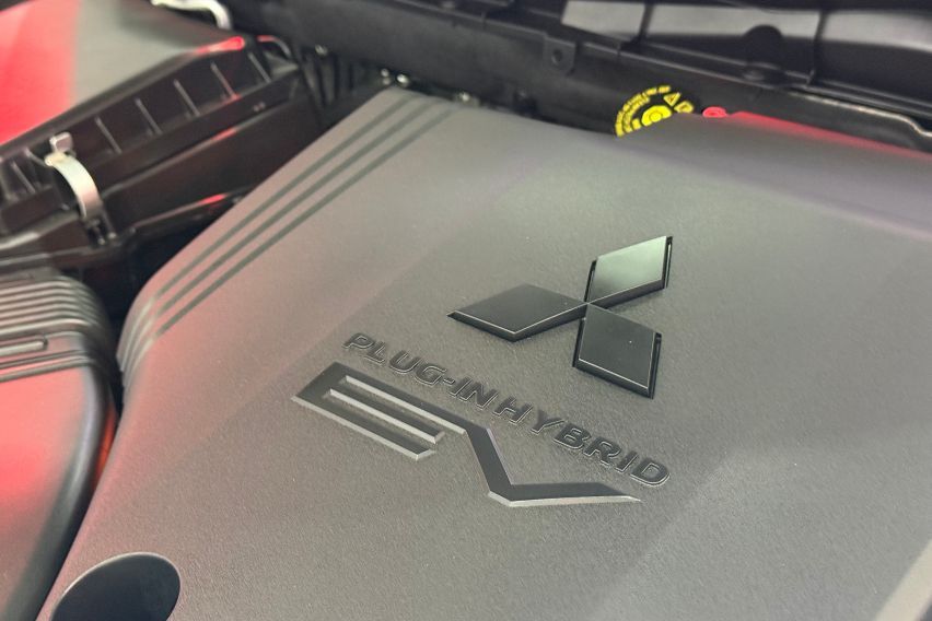 Mitsubishi Outlander PHEV unveiled prior to August PH release