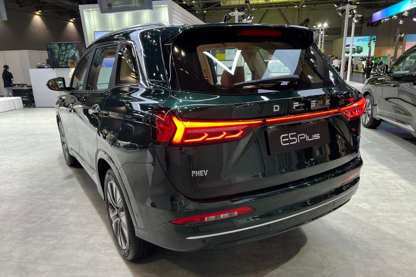 Menyaksikan Langsung Debut DFSK E5 Plus di Asia World Expo Hong Kong